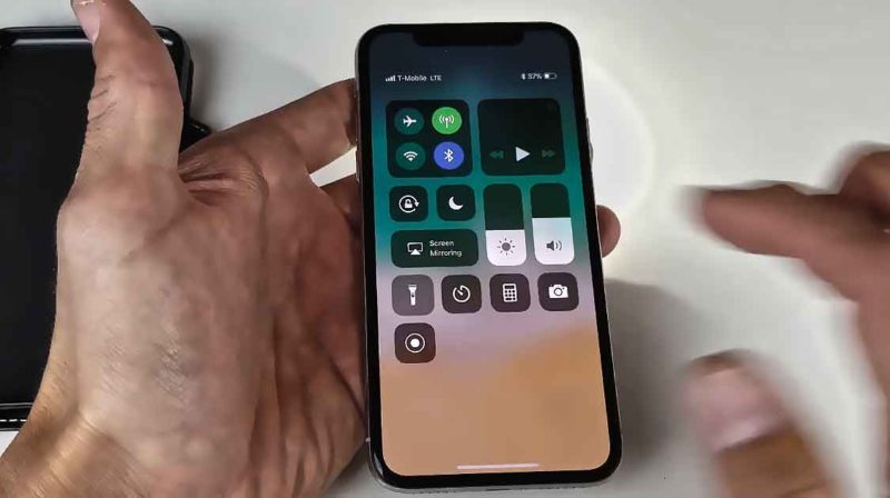 Comment transformer instantanément votre iPhone en lampe torche